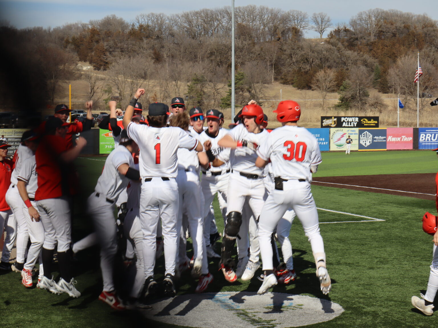 UWRF Baseball Comes Up Short in Home Debut – uwrfvoice.com